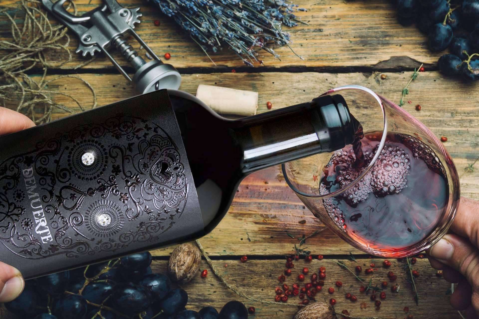 Uno de los vinos más exclusivos del mundo es DEMUERTE BLACK - Dicpas